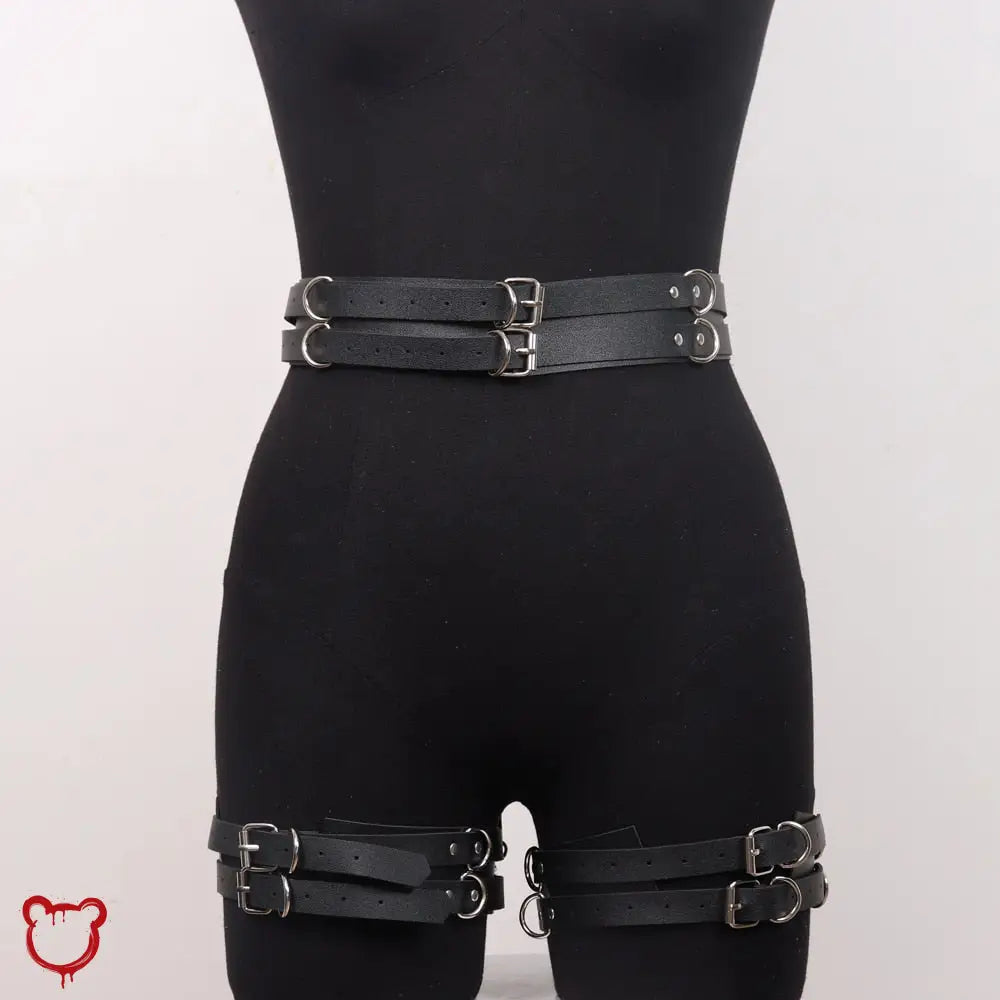 Faux Leather Thigh Garter – The Cursed Closet